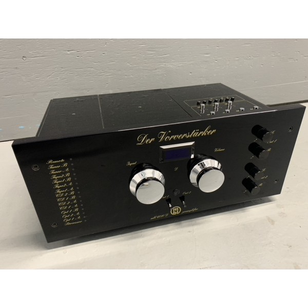 MBL 6010D - solid state - Preamplifiers/Surround