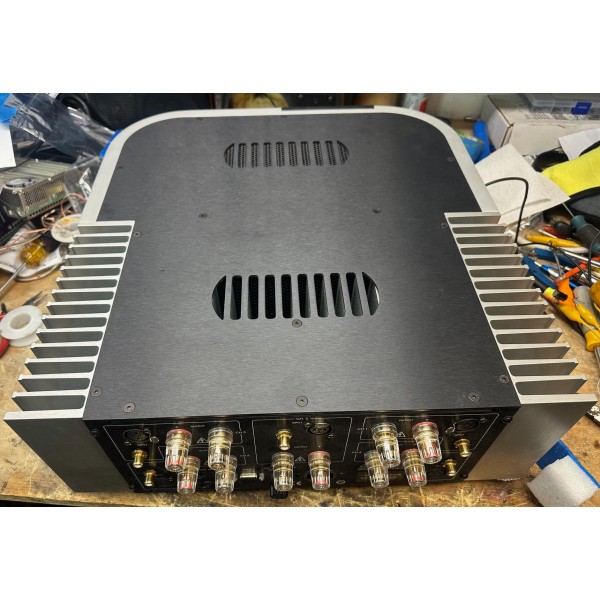 Classe CA-5100 - Power Amplifiers