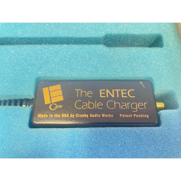 Acme Audio Entec Cable Charger by Crosby Audio Works set of 4 - Cables