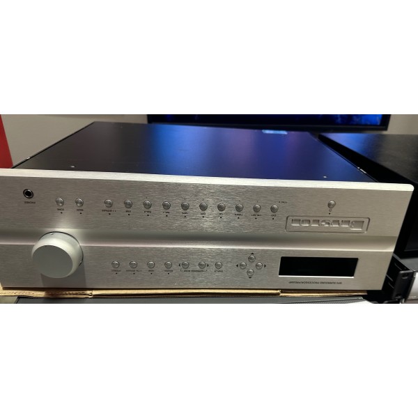 Bryston SP3 - Preamplifiers/Surround