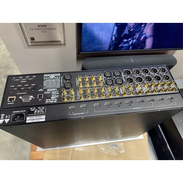 Bryston SP3 - Preamplifiers/Surround