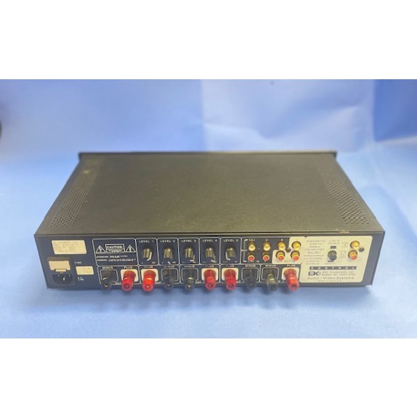 B&K AV2500 series II 5 channel - multi-channel/home theater - Power ...