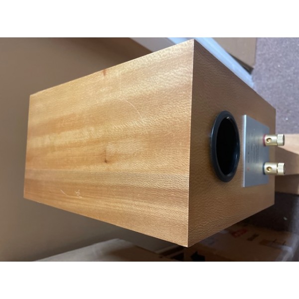 Red Rose Spirit Ribbon Speakers with matching stands - bookshelf ...