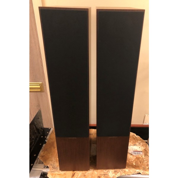 B&W CM9 - full range loudspeakers - Speakers