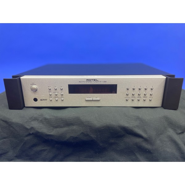 Rotel RT-1080 Stereo FM/AM Tuner - Tuners