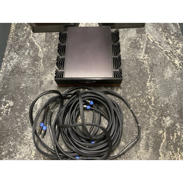 Genesis 300 Floorstanding Loudspeakers Pair - Speakers